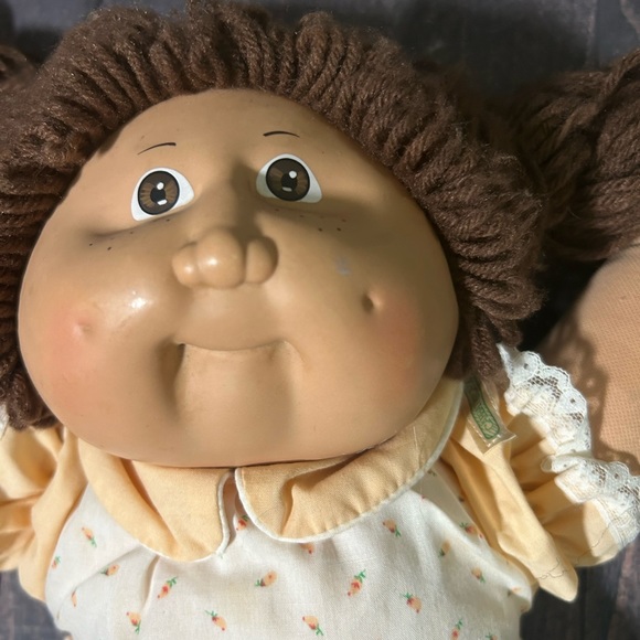 Cabbage Patch Kids | Toys | Vintage Cabbage Patch Kids Doll 9781982 Freckles Dimple Clothes ...
